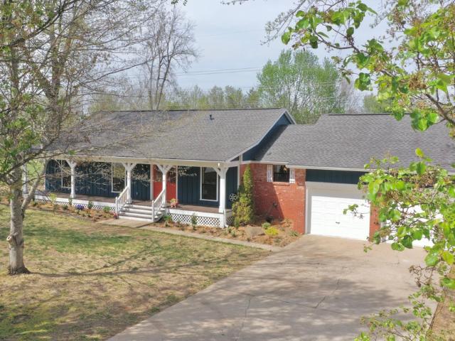 1132 N Huntington Drive