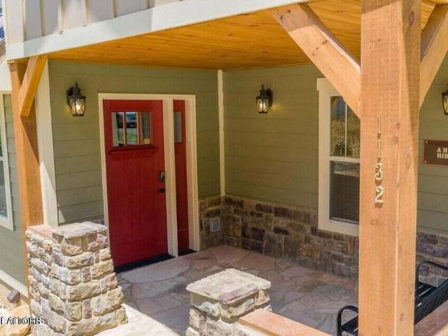 1132 Anastasia Way