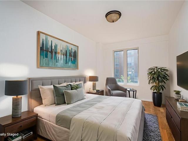 1132 Blake Court, Unit 1B