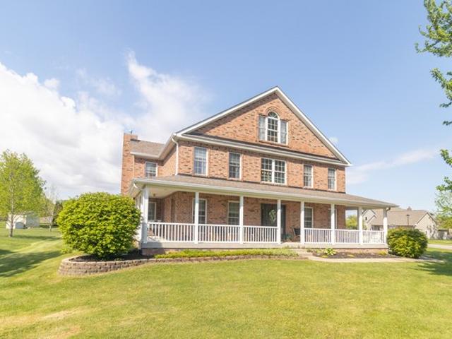 1132 Chapman Dr, Greenfield, IN 46140