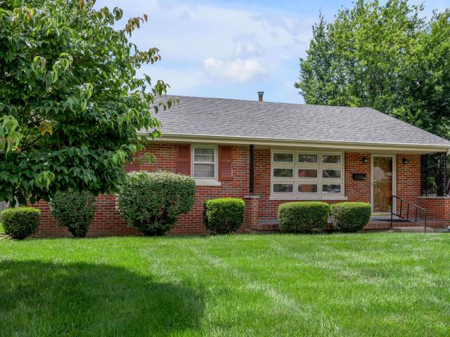 1132 Claridge Drive