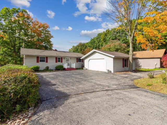 1132 Clubhouse Drive