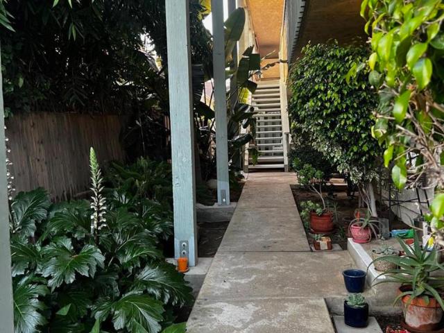 1132 E Meta Street 5