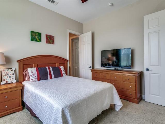 1132 Hemingway Ln, Irving, TX 75063 | MLS #21235