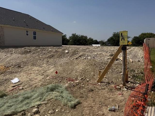 1132 Runway Road
