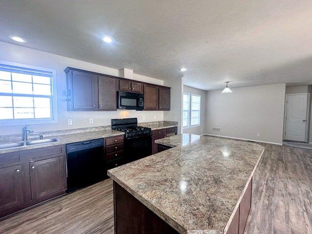 1132 Russell St, Wayland, MI 49348