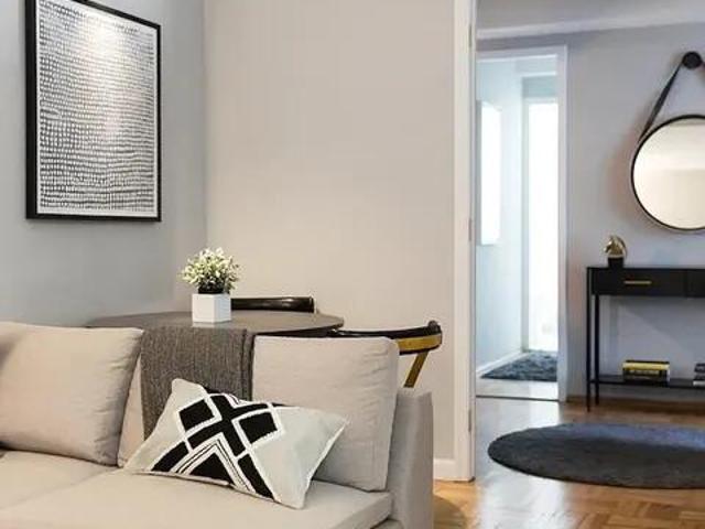 #1132 Stuyvesant Town 3 Bed / 2 Bath – Live in Man