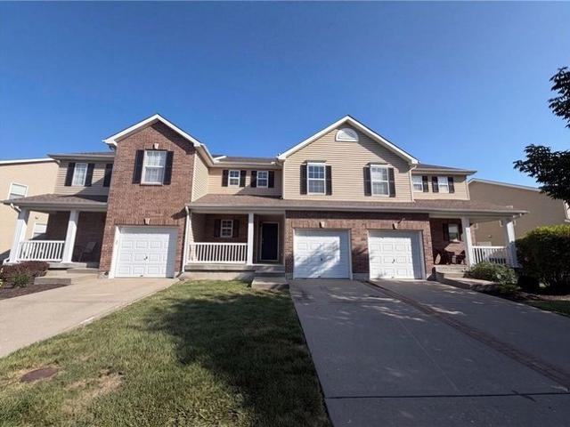1132 SW Arborfair Dr, Lee's Summit, MO 64082