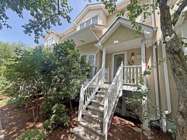 1132 Schneider Ave, Oak Park, IL 60302