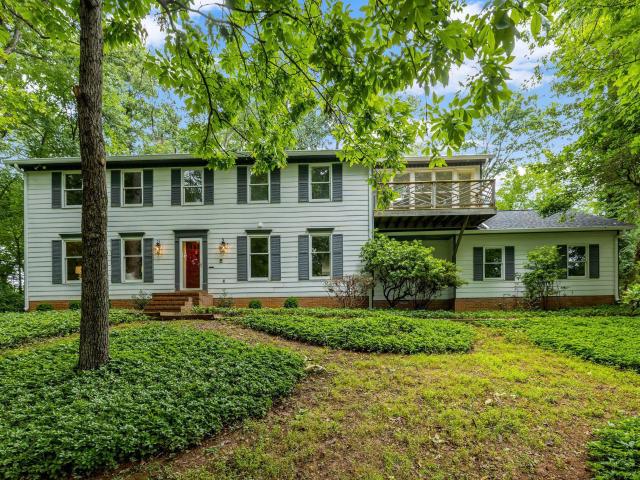 1132 Springvale Road