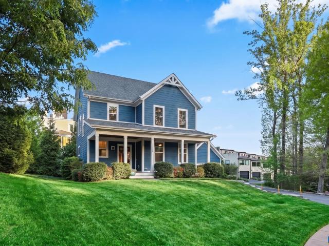 1132 vegas ct