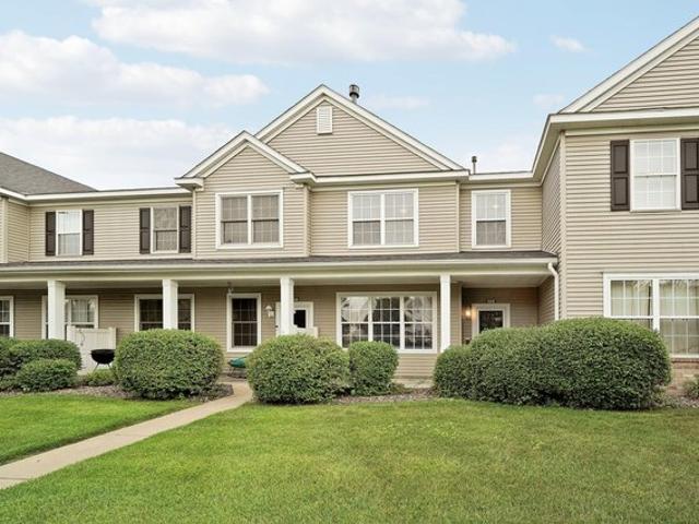 11331 Aberdeen Cir NE Unit E, Blaine, MN 55449