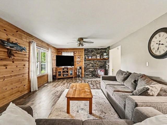 11332 Crestview Drive