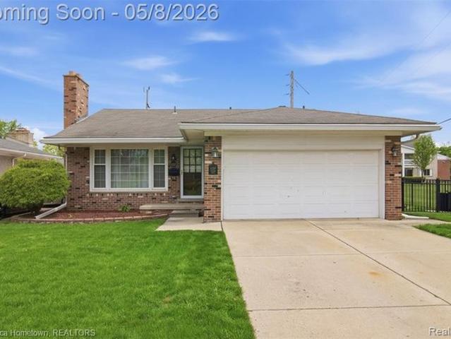 11337 Kennebec Ave, Allen Park, MI 48101