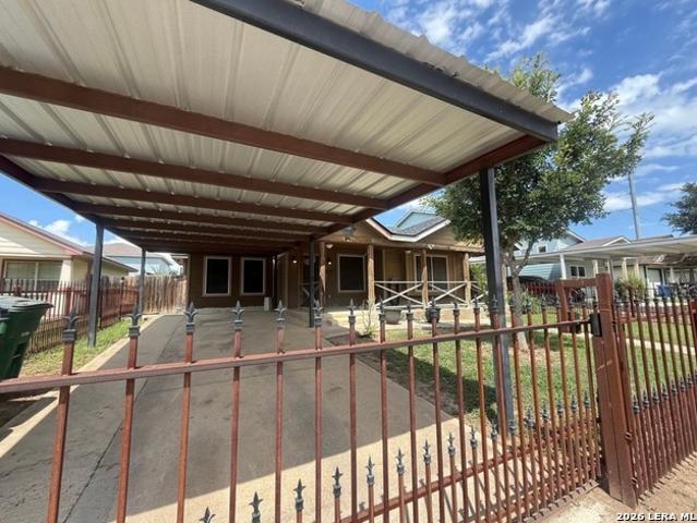 11334 Highcrest Dr