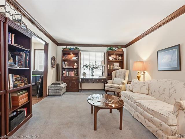 11335 Bellwood Drive