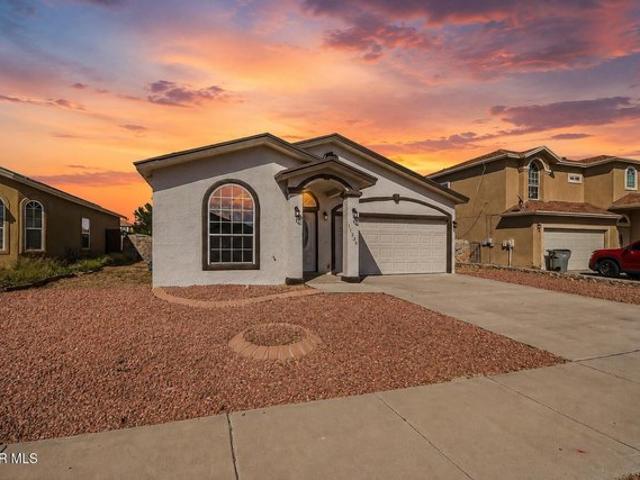 11336 Charles Maiz Ln, El Paso, TX 79934