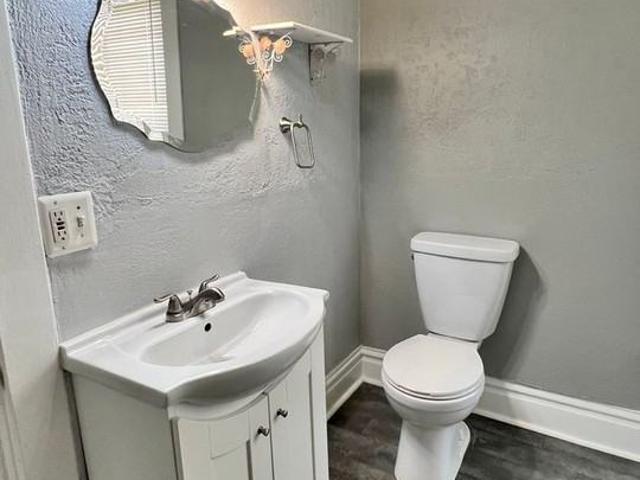 1133 Muskegon NW 2 Bedroom Apartment for Rent at 1133 Muskegon Ave Nw, Grand Rapids, MI 49504 West Grand