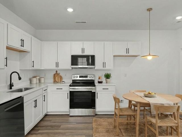 1133 Marlowe Lndg, Nashville, TN 37207