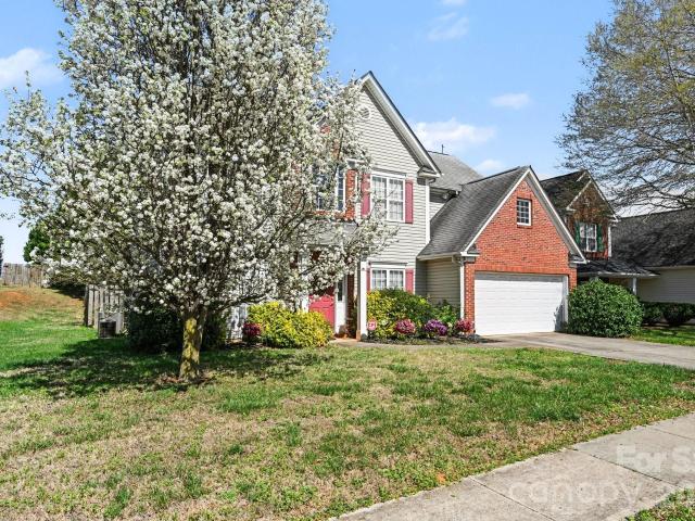 1133 Oakdale Woods Drive