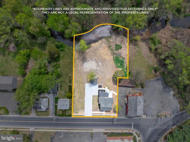 1133 Almond Road