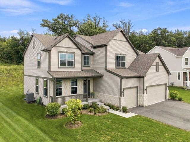 1133 Brighton Cir, Crystal Lake, IL 60012