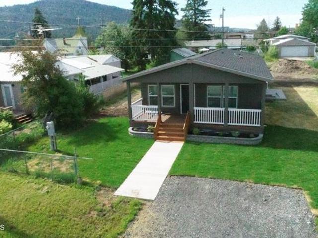 1133 C St, Plummer, ID 83851