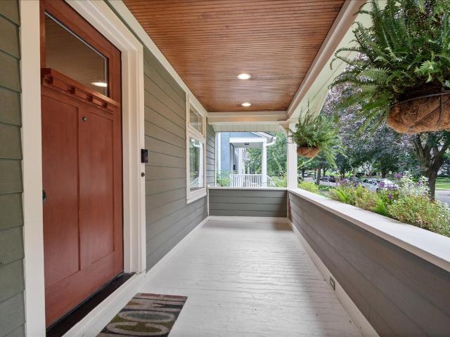 1133 Grant Street