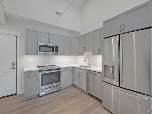 1133 Pleasantville Road 3B