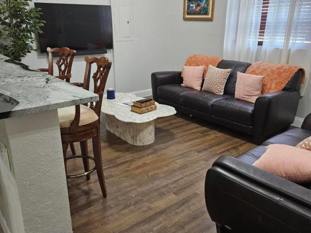 1133 st Ct N, Unit GUEST COTTAGE, Palm Beach Gardens, FL 33412 | MLS #R11157 | Compass