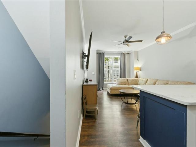 1133 Village Court