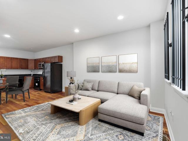 1133 W Nevada St, Philadelphia, PA 19133 | MLS #PAPH2588