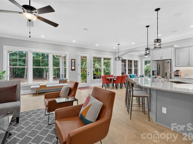 1133 Wessington Manor Lane