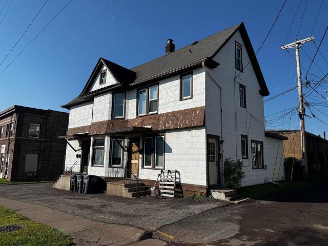 113 115 N 22nd Ave W Studio Apartment for Rent at 113 N 22nd Ave W, Duluth, MN 55806 West End