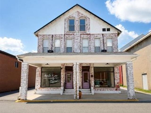 113 115 E 3rd St, Rushville, IN 46173