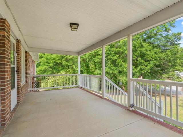 113 115 Hunter Drive