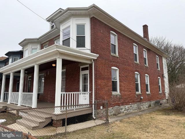 113, 117, 119 Fairground Avenue