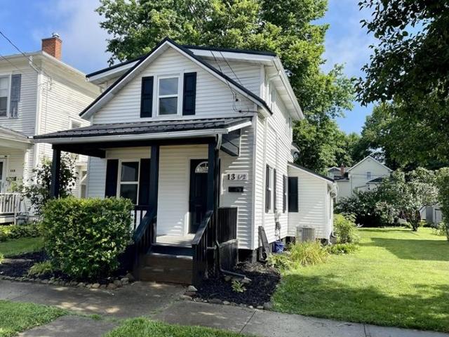 113 1/2 E Hamtramck St, Mount Vernon, OH 43050