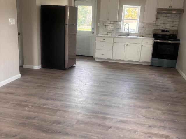 113 1/2 N Hook Rd, Pennsville, NJ 08070 | Compass