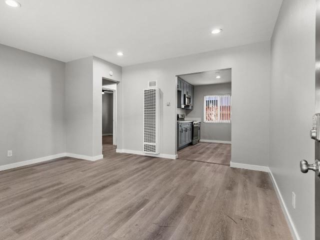 113 201 South Lillie Avenue 2 Bedroom Apartment for Rent at 113 S Lillie Ave, Fullerton, CA 92831
