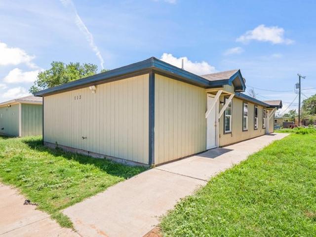 113 36th St, Lubbock, TX 79404