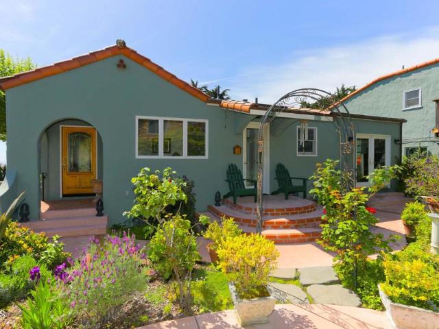 113 4th Avenue