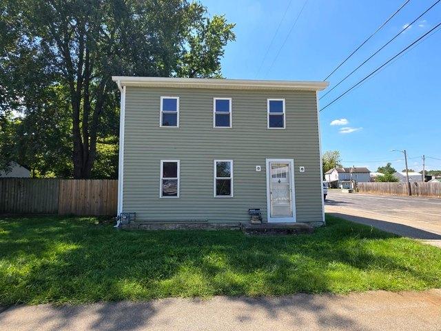 113 4th St, Rising Sun, IN 47040