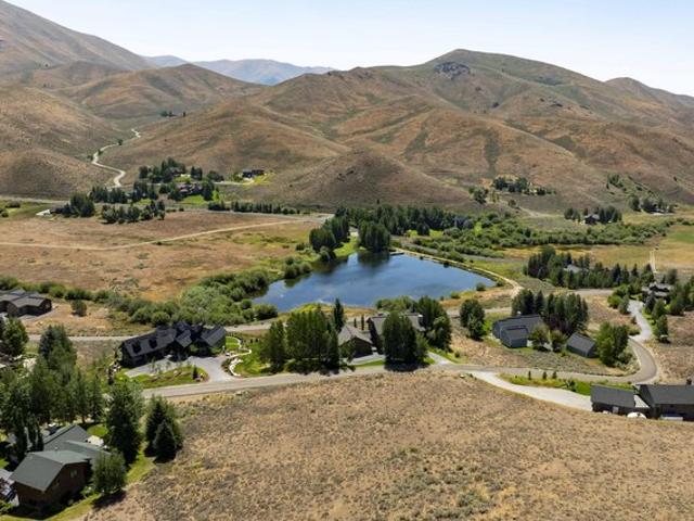 113 Cochise Dr, Hailey, ID 83333