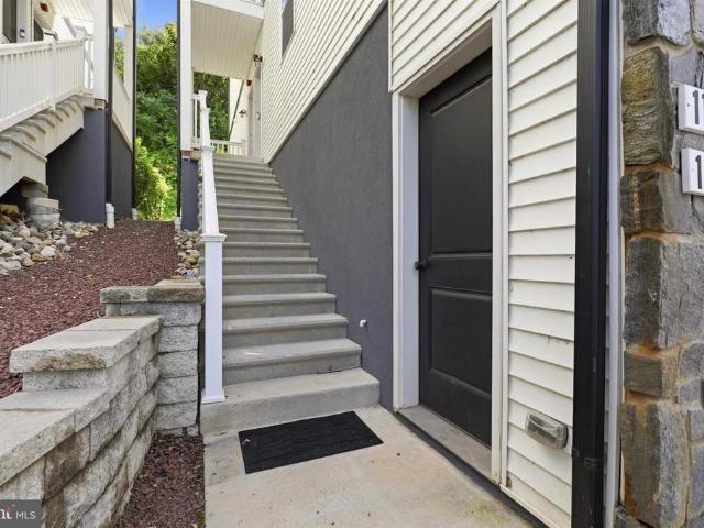 113 Colwell Lane