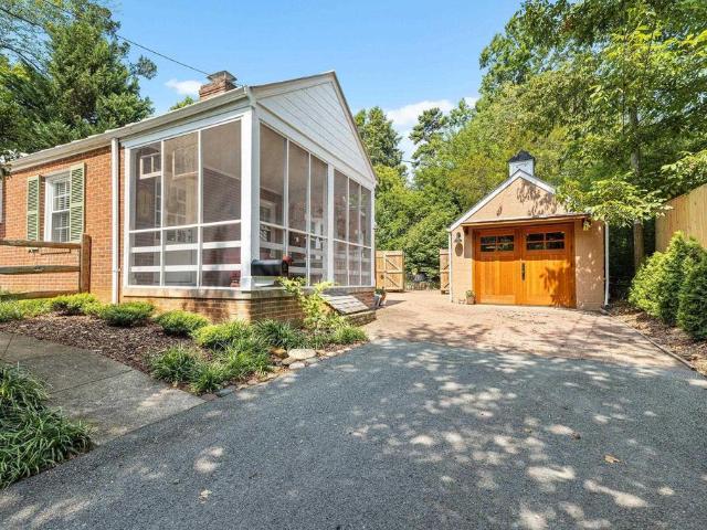 113 Cameron Ln