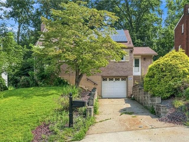113 Carmella Dr, McKeesport, PA 15131