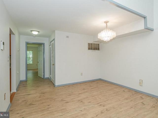 113 Cascade Court # 11