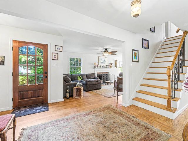 113 Cheltenham Ave