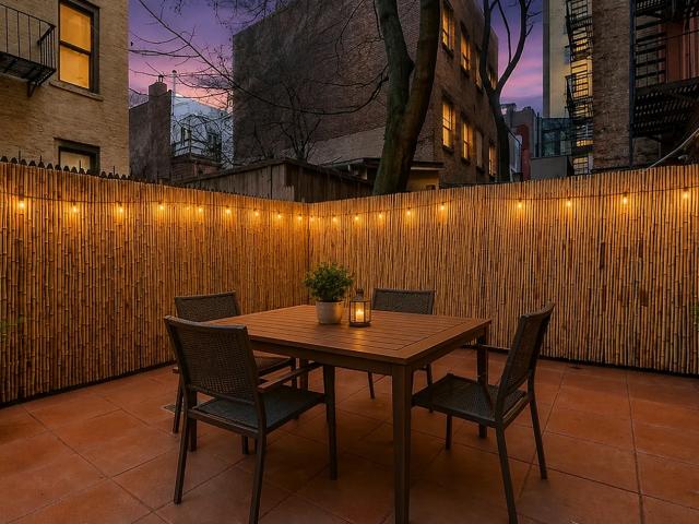 113 Christopher Street, New York, NY